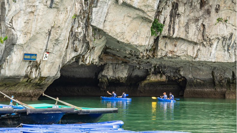 Kayaking In Halong Bay: The Complete Guide